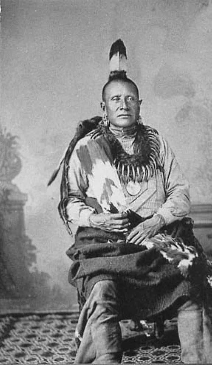 A Pawnee Bear Claw Necklace - Buffalo Bill Center of the West