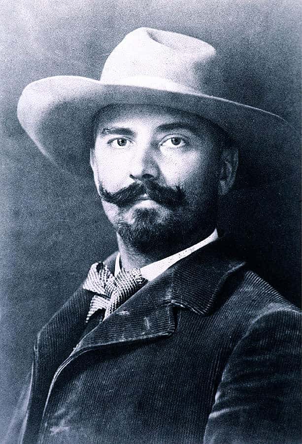 Points West: Joseph Henry Sharp brings Arts and Crafts Movement West