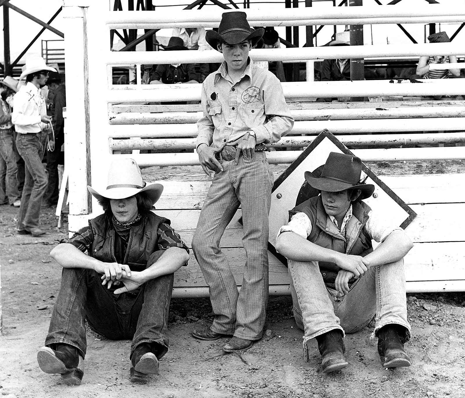 Points West: Exhibition Explores Photos by Artist James Bama
