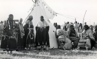 Plains Indian Museum: Land of Many Gifts Gallery - Center of the West